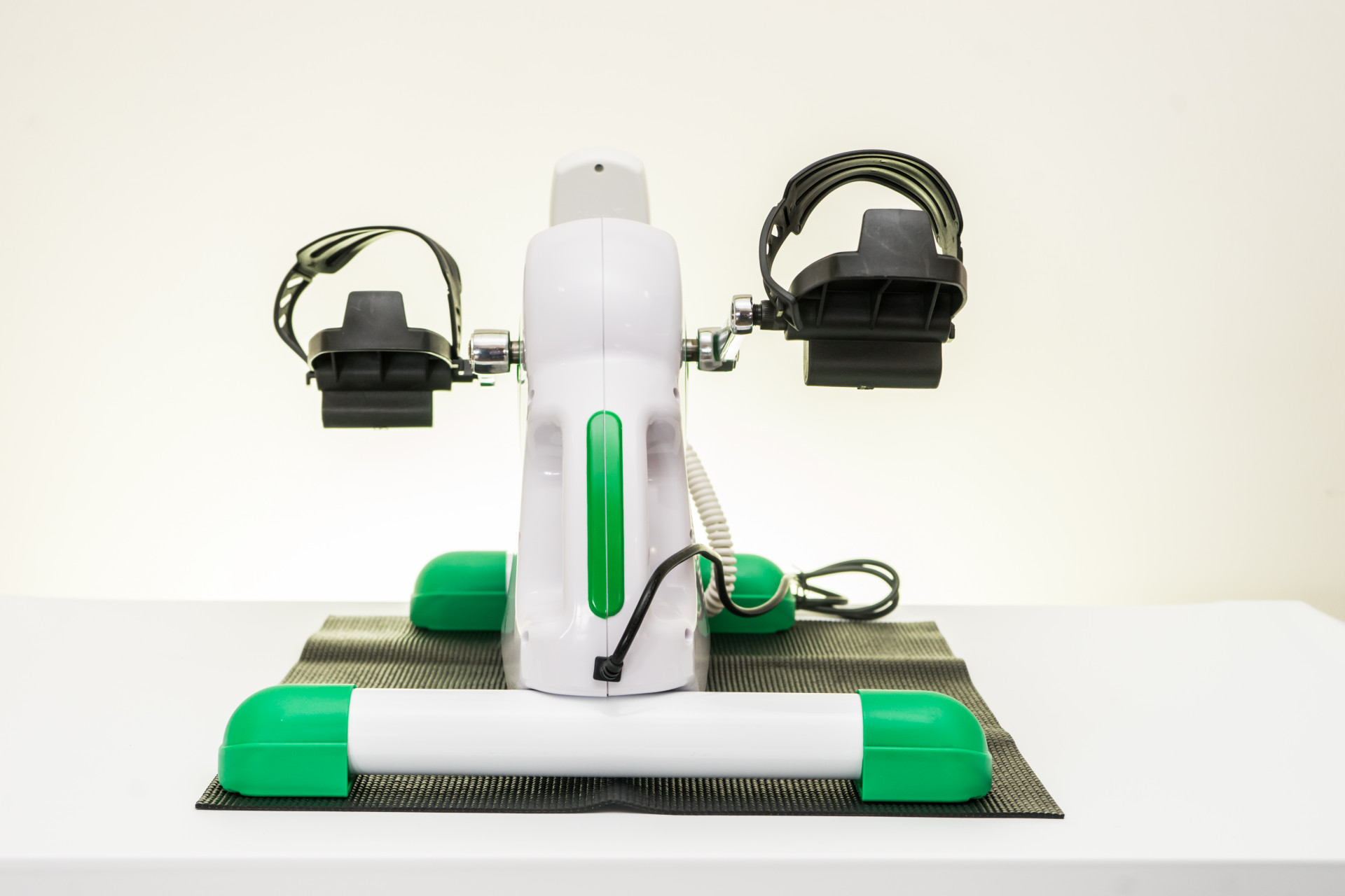 Oxycycle II - Пасивен вежбач :: Медикус Хелп Скопје